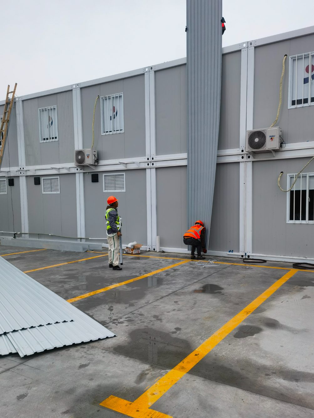 Container House Installation Methods and Precautions - HIG HOUSE