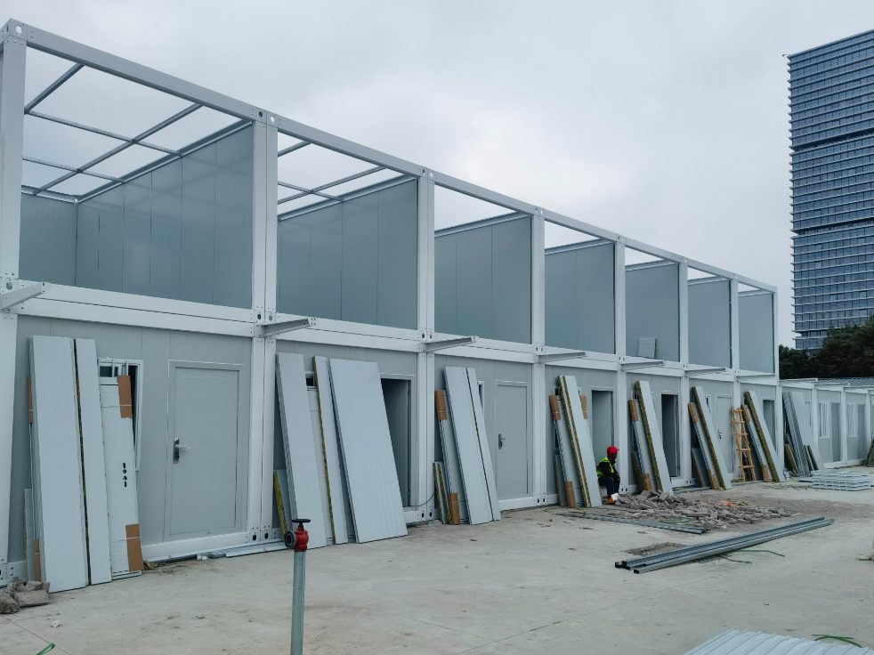 Container House Installation Methods and Precautions - HIG HOUSE